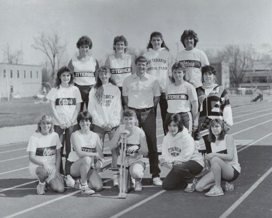 1988-1989 Women's Track & Field | Cardinals Hall of Champions